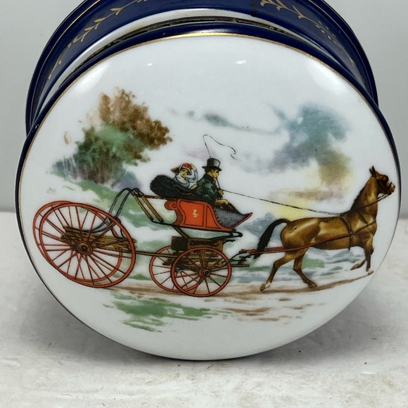 Art | Imperial Porcelain Hinged Porcelain Box Trinket Box | Poshmark